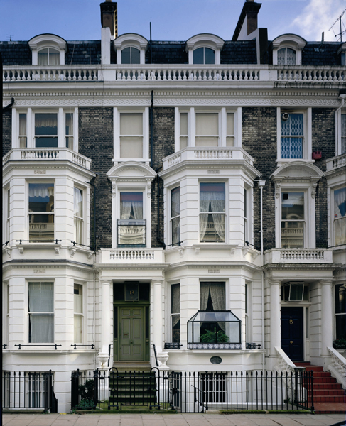 Chelsea town house location with stunning interior perfect for ...