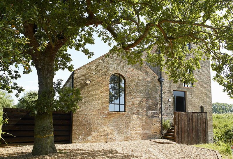Stunning Victorian pumphouse on the banks of a river, and in the corner ...